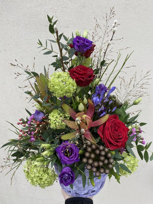 Quality Fresh Flowers, Floral Supplies & Plants Online – O'Neills Flowers